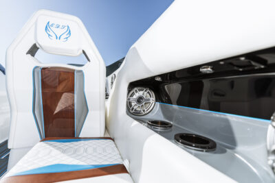 28 Fundeck - Eliminator Boats