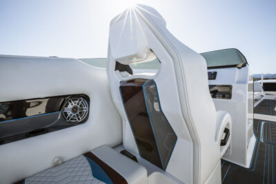 28 Fundeck - Eliminator Boats