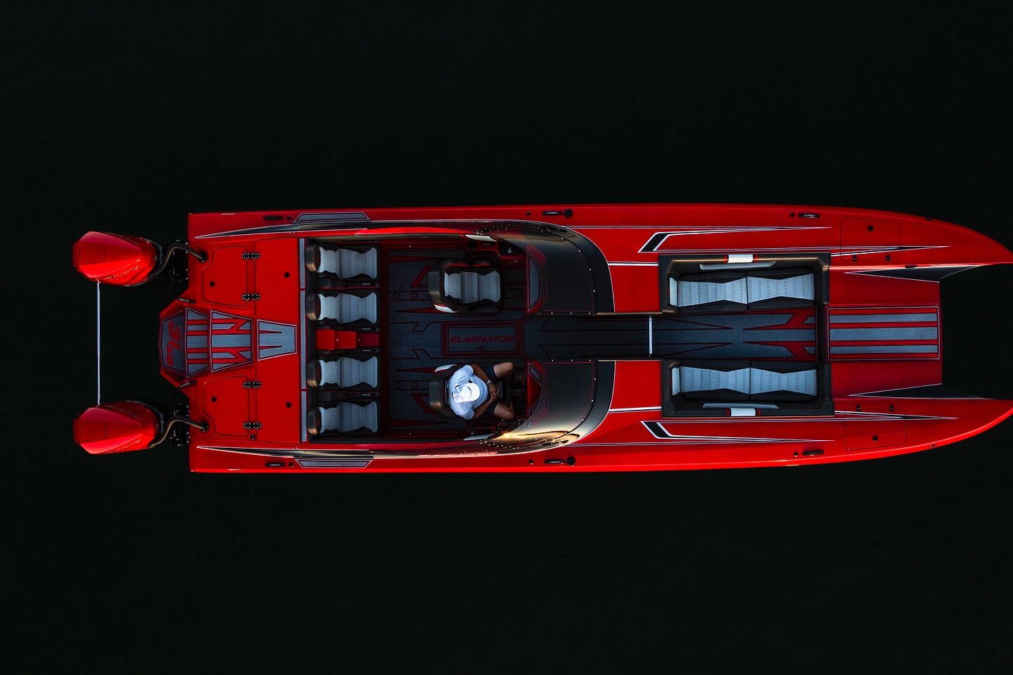 2025 31XO Speedster walk off bow - Eliminator Boats